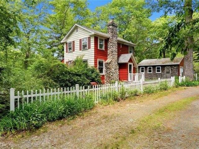 house with 2 bedroom, North Kingstown RI DS103019526