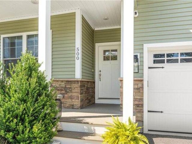 house with 2 bedroom, North Kingstown RI ES105096013