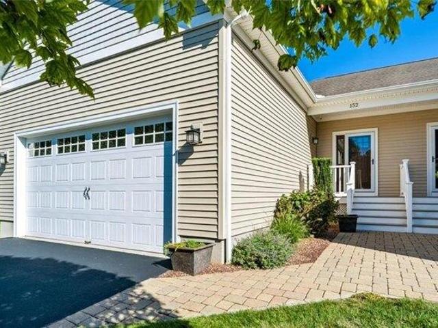 house with 2 bedroom, North Kingstown RI ES105206121