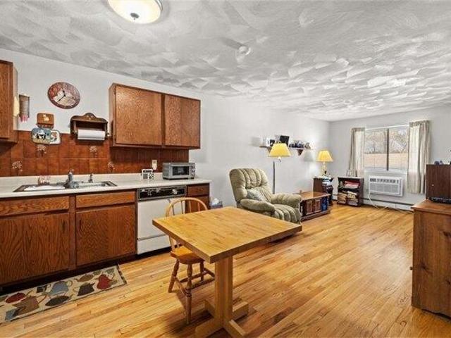 house with 2 bedroom, North Providence RI DS103885588