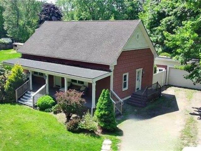 house with 2 bedroom, North Smithfield RI ES103016969