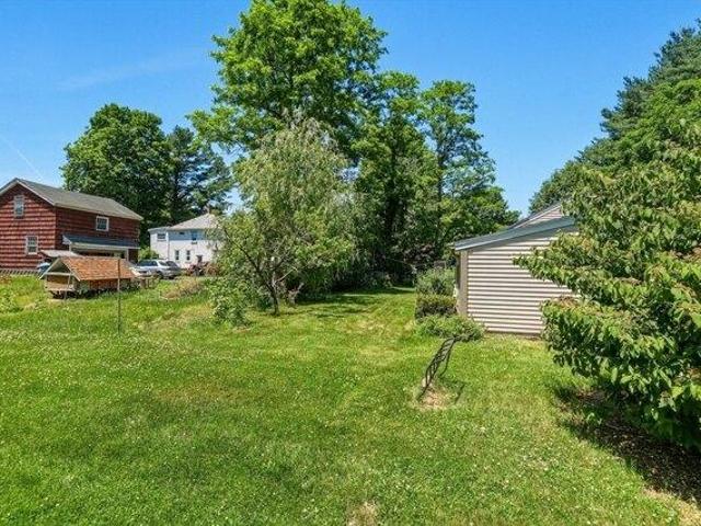 house with 2 bedroom, Northampton MA ES103250203