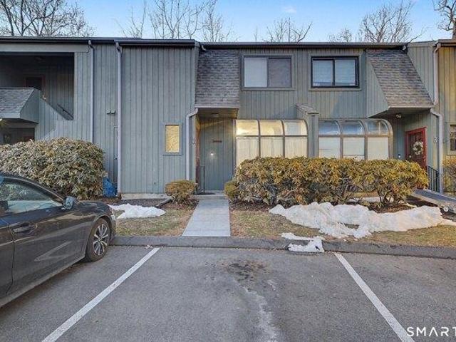 house with 2 bedroom, Norwalk CT DLS101747091