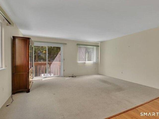 house with 2 bedroom, Norwalk CT DLS102153990