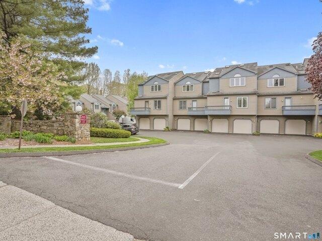 house with 2 bedroom, Norwalk CT DLS102584160