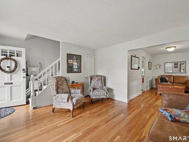 house with 2 bedroom, Norwalk CT ES104236596