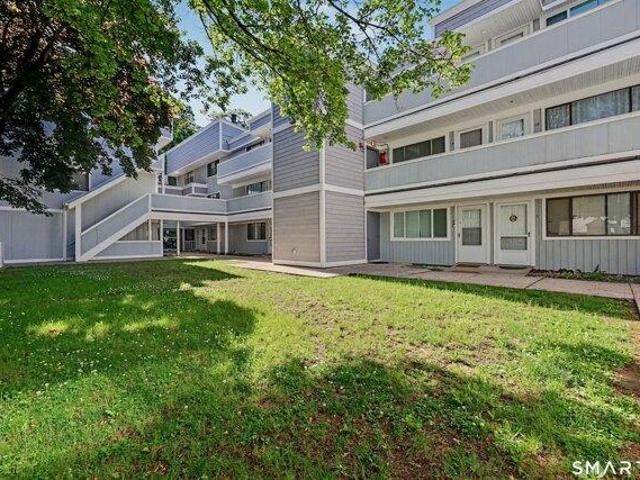 house with 2 bedroom, Norwalk CT ES104330381