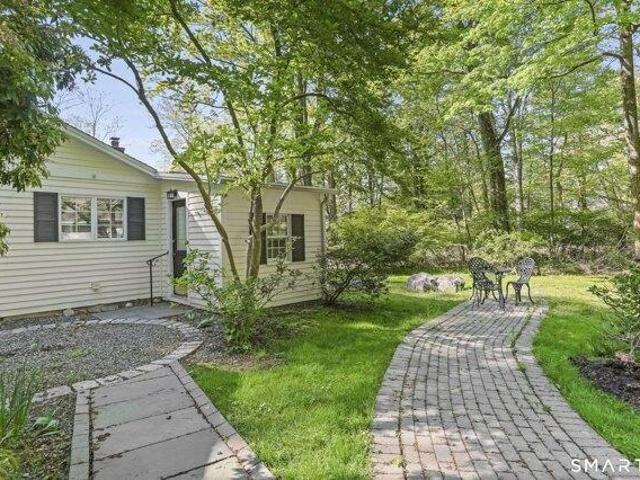 house with 2 bedroom, Norwalk CT ES104331608