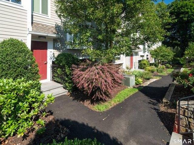 house with 2 bedroom, Norwalk CT ES104511984