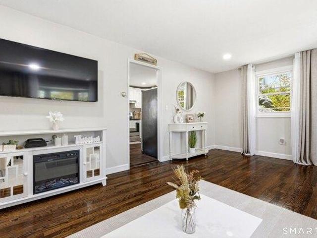 house with 2 bedroom, Norwalk CT ES103100519