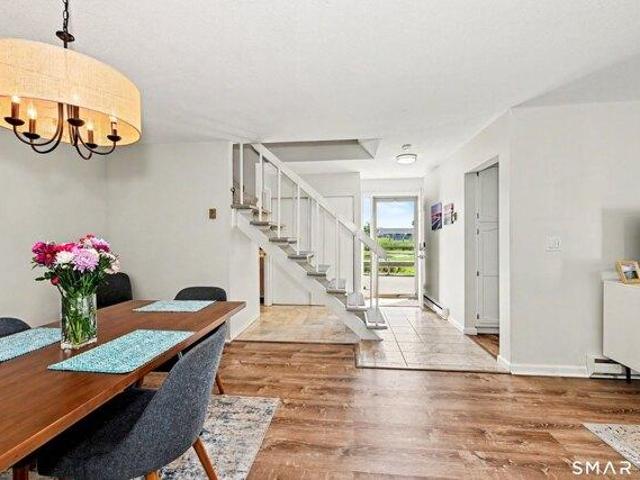 house with 2 bedroom, Norwalk CT ES103188993