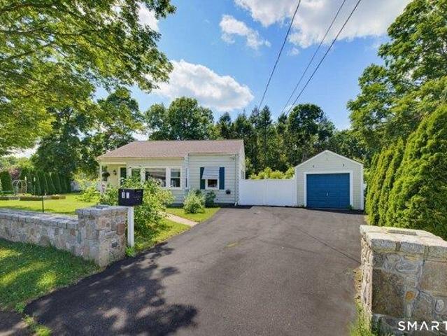 house with 2 bedroom, Norwich CT DS104330887