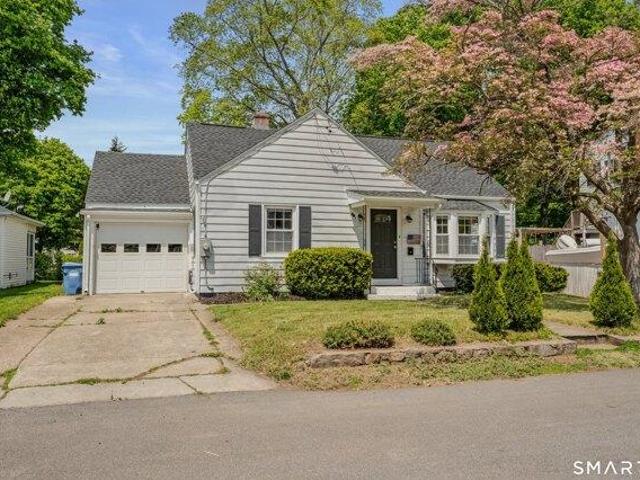 house with 2 bedroom, Norwich CT DS102594503