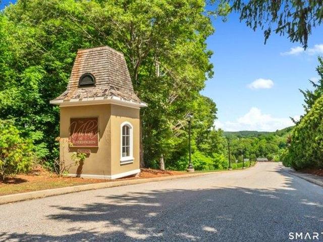 house with 2 bedroom, Norwich CT DS103437327
