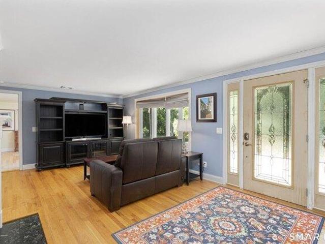 house with 2 bedroom, Norwich CT ES105125891
