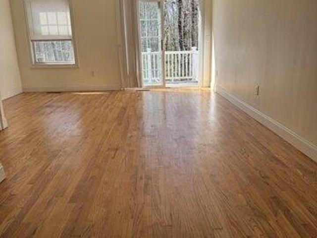 house with 2 bedroom, Norwich CT ES105175274