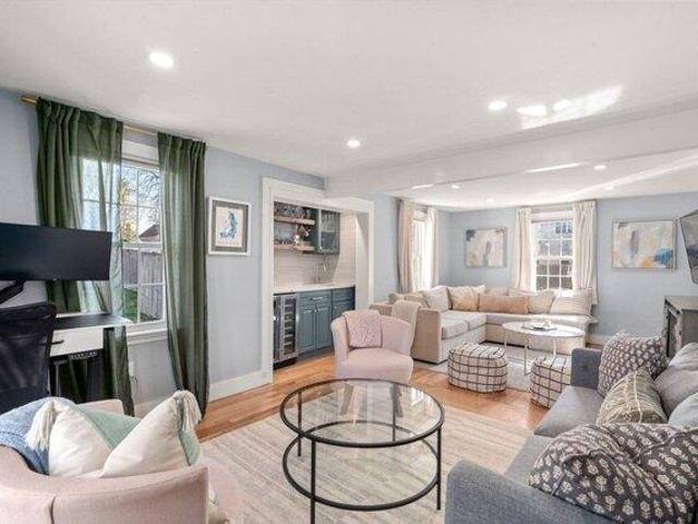 house with 2 bedroom, Norwood MA DS102411357