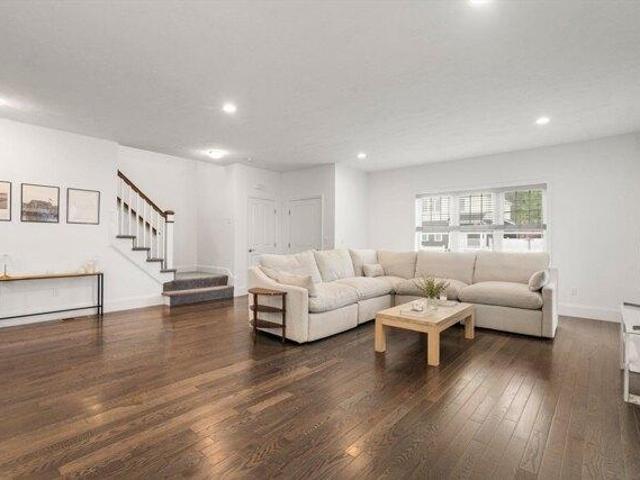 house with 2 bedroom, Norfolk MA ES104237987