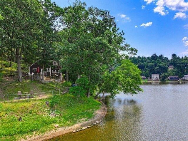 house with 2 bedroom, Norfolk MA ES104758427