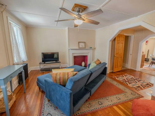 house with 2 bedroom, NY NY DLS101726442