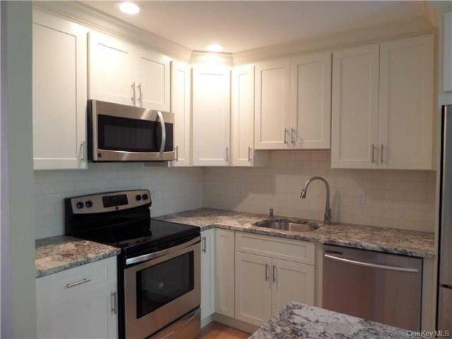 house with 2 bedroom, NY NY DLS101790122