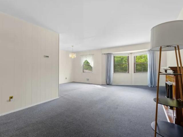 house with 2 bedroom, NY NY DS102366693