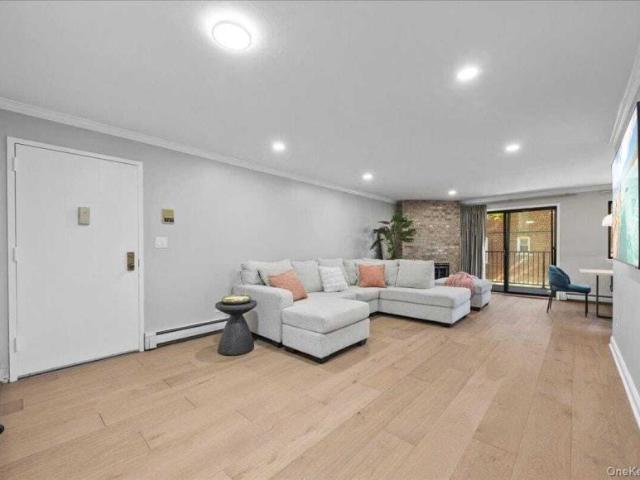 house with 2 bedroom, NY NY DS102394997