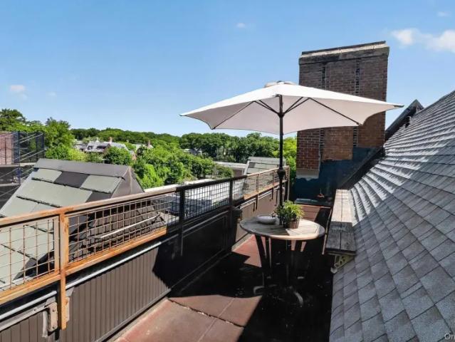 house with 2 bedroom, NY NY DS102715937