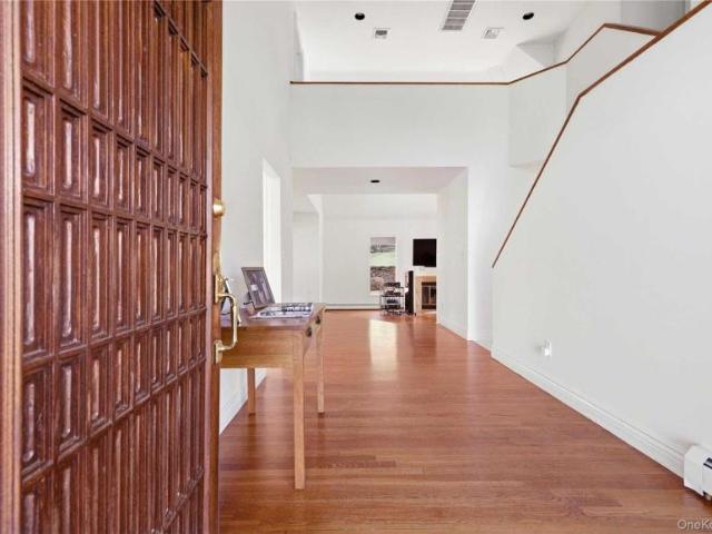 house with 2 bedroom, NY NY ES101688868