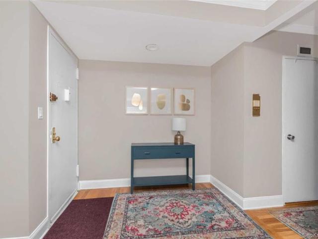 house with 2 bedroom, NY NY ES102018904