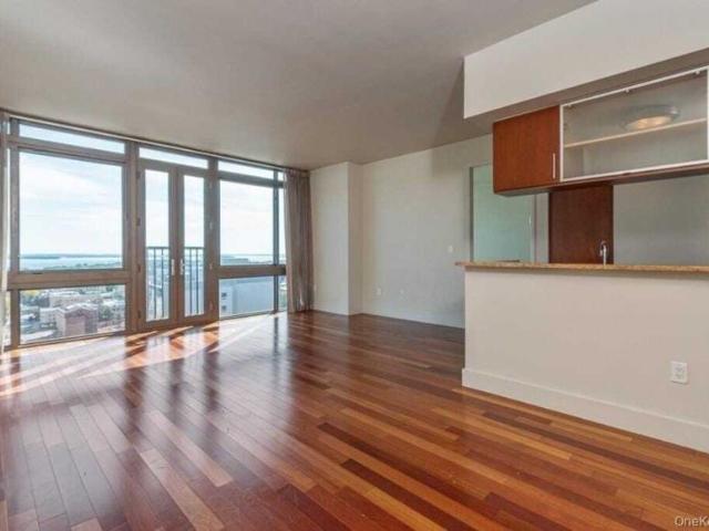 house with 2 bedroom, NY NY ES102245369