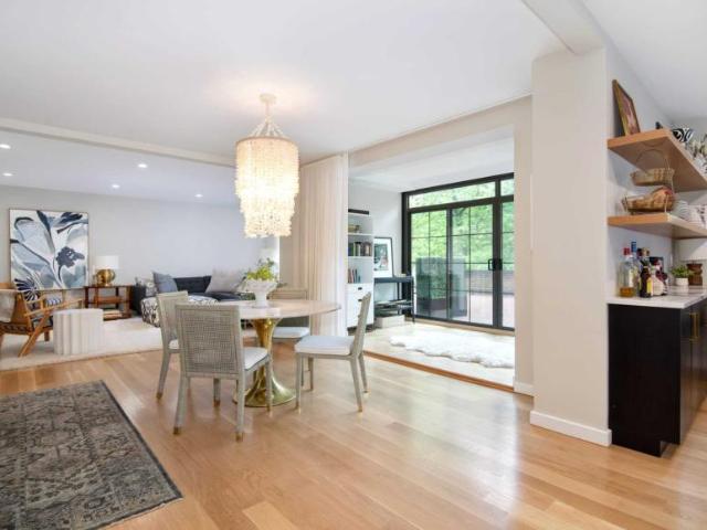 house with 2 bedroom, NY NY ES102272083