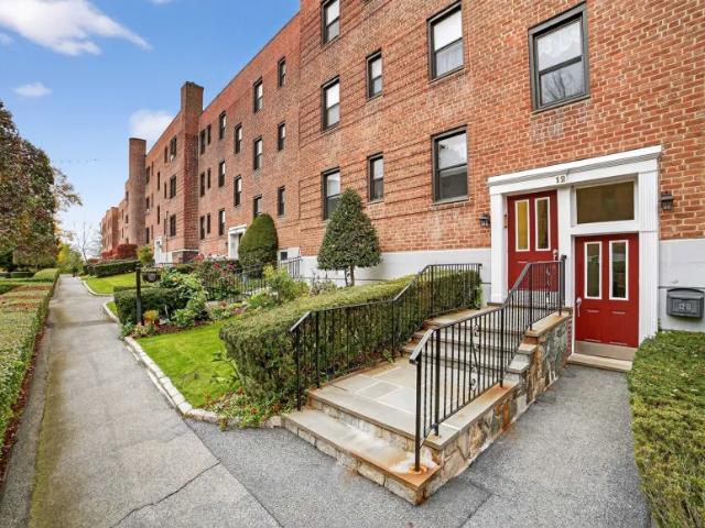 house with 2 bedroom, NY NY ES102752880