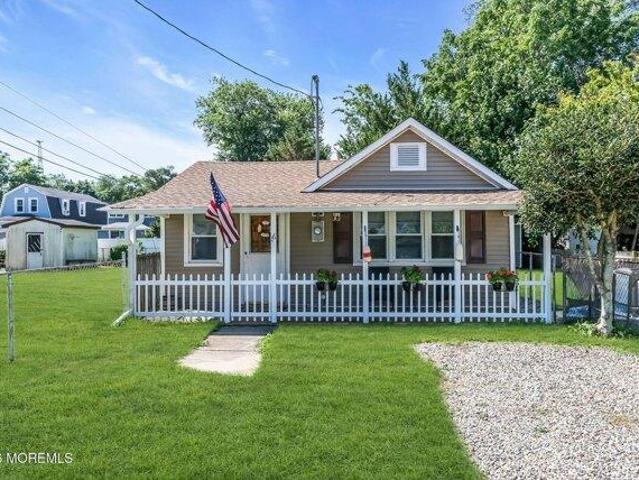 house with 2 bedroom, Ocean Gate NJ ES105174618