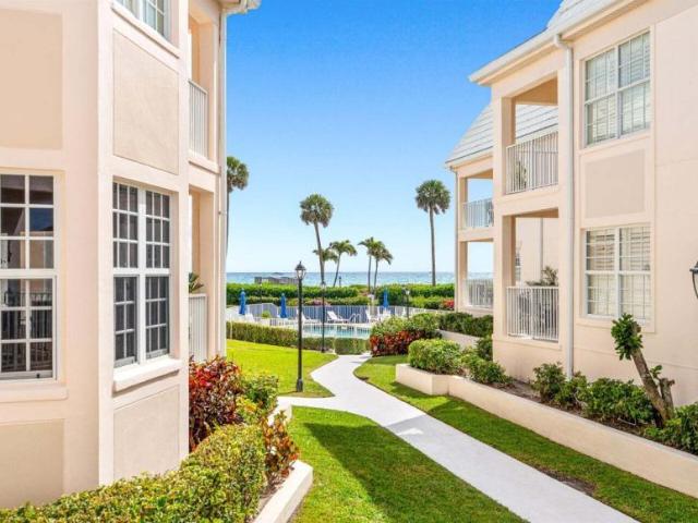 house with 2 bedroom, Ocean Ridge FL DS102659199