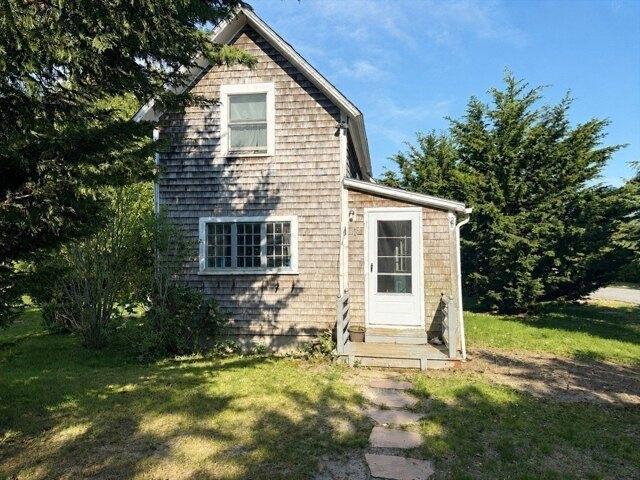 house with 2 bedroom, Oak Bluffs MA DLS103069666