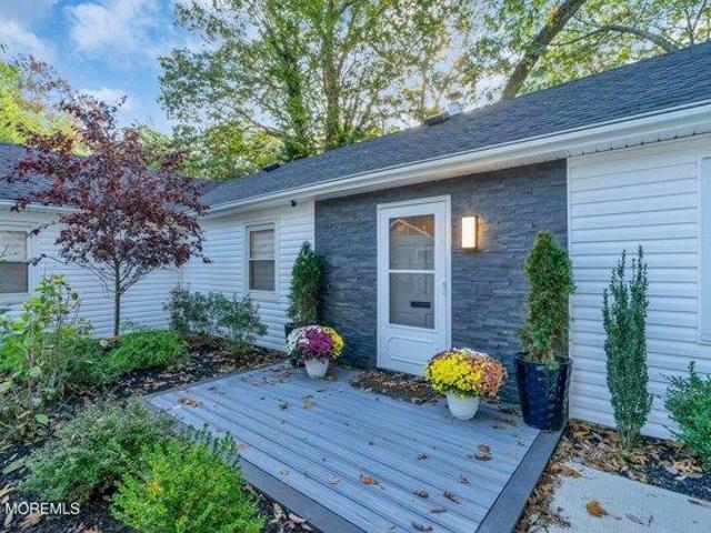 house with 2 bedroom, Oakhurst NJ DS102799906