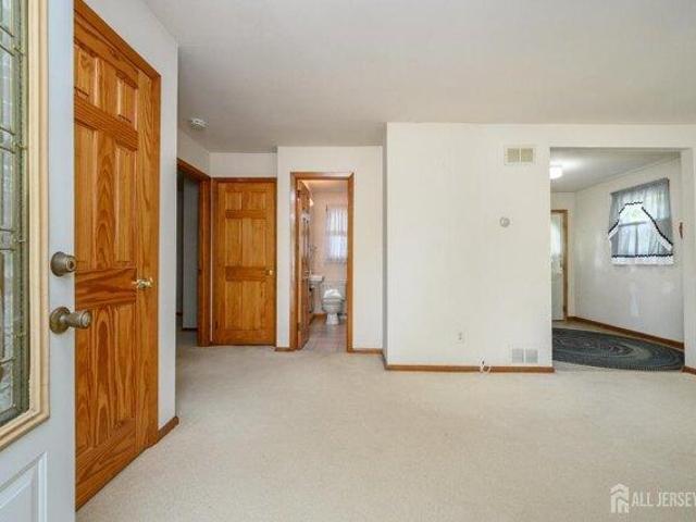 house with 2 bedroom, Old Bridge NJ DS103626932