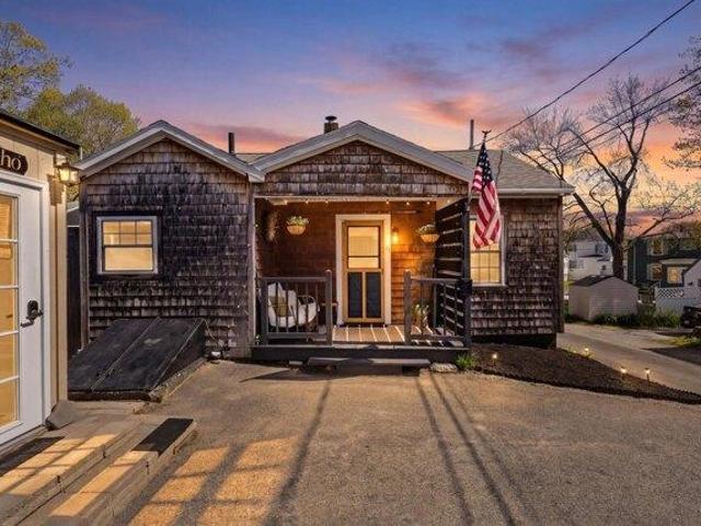 house with 2 bedroom, Old Orchard Beach ME DLS102724528