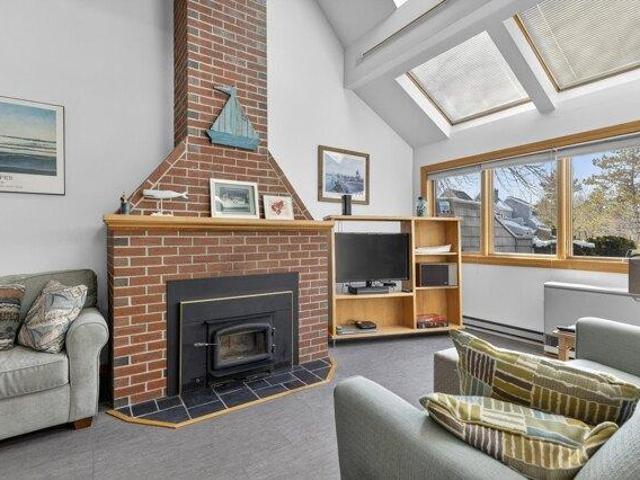 house with 2 bedroom, Old Orchard Beach ME DLS102312812