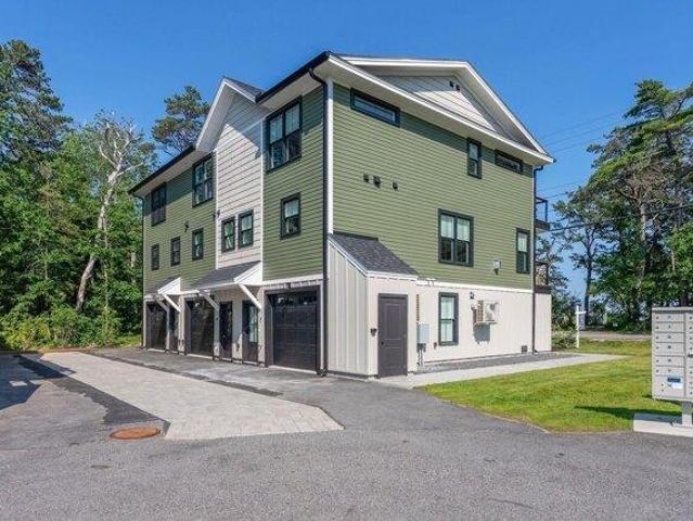 house with 2 bedroom, Old Orchard Beach ME DS104261723