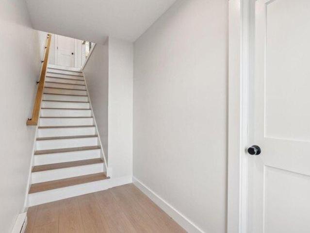 house with 2 bedroom, Old Orchard Beach ME ES103224443