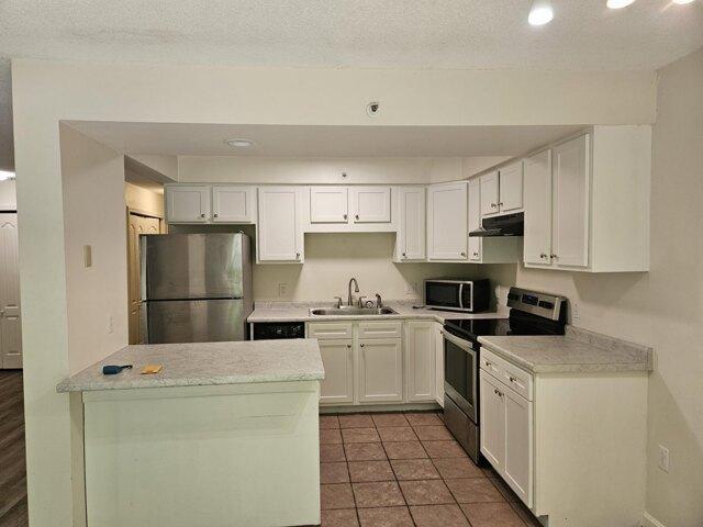house with 2 bedroom, Old Orchard Beach ME ES104075572
