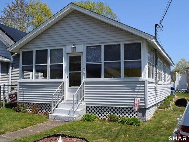 house with 2 bedroom, Old Lyme CT ES104374838