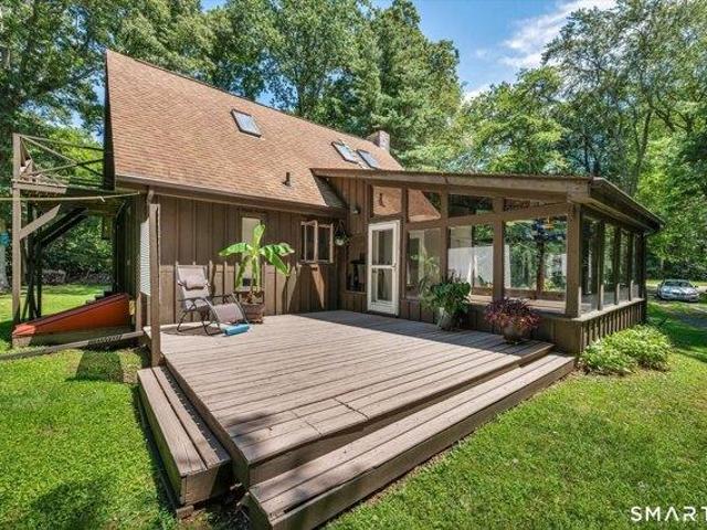 house with 2 bedroom, Old Lyme CT ES105105433