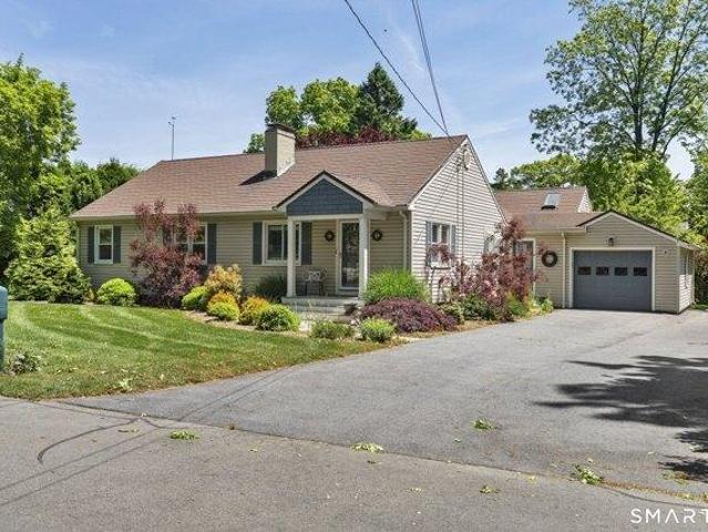 house with 2 bedroom, Old Saybrook CT DS104074740