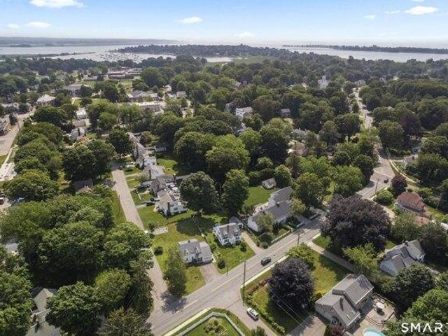 house with 2 bedroom, Old Saybrook CT ES102823516