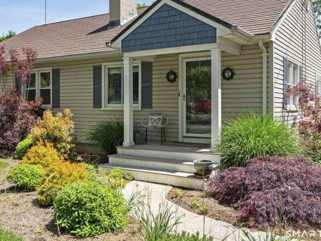 house with 2 bedroom, Old Saybrook CT ES105172230