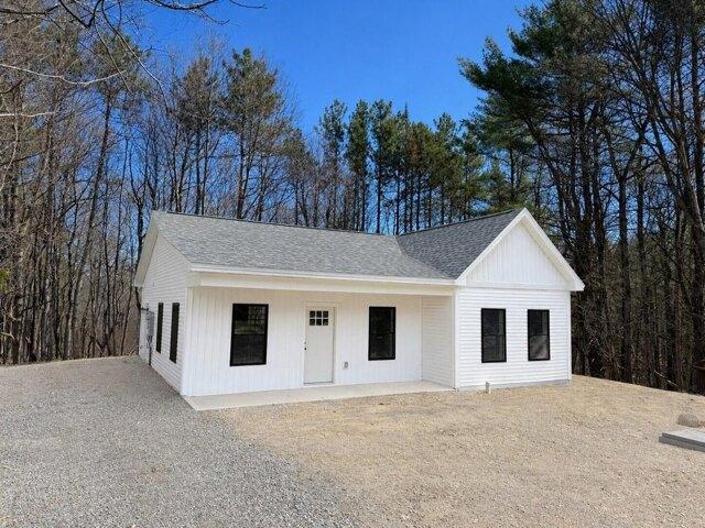 house with 2 bedroom, Orono ME DLS102155400
