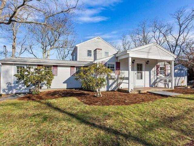 house with 2 bedroom, Orleans MA DLS101658328